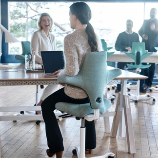 HAG Capisco 8106 Chair: Ergonomic Seating for Active Workspaces ...