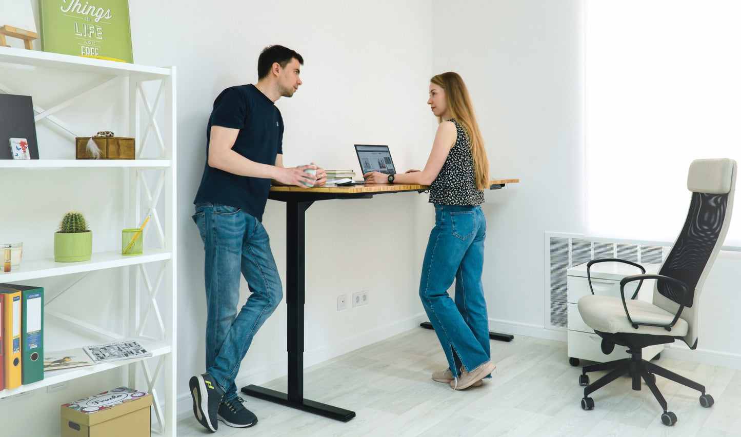 School Adjustable Height Desks - Buy Standing Desk For Classroom ...